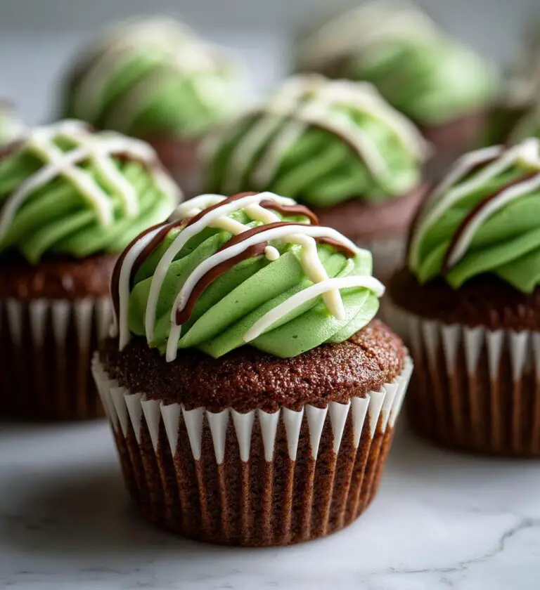 Football Cupcake Cake: 5 Sweet Goals for Game Day Fun – Vihaad Recettes